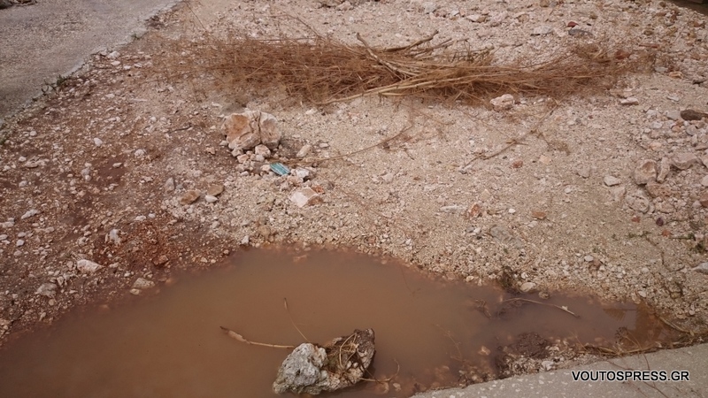 VOUTOSPRESS.GR: 2η μερα απο της Καταστροφες στην Κεφαλονια και ας ...