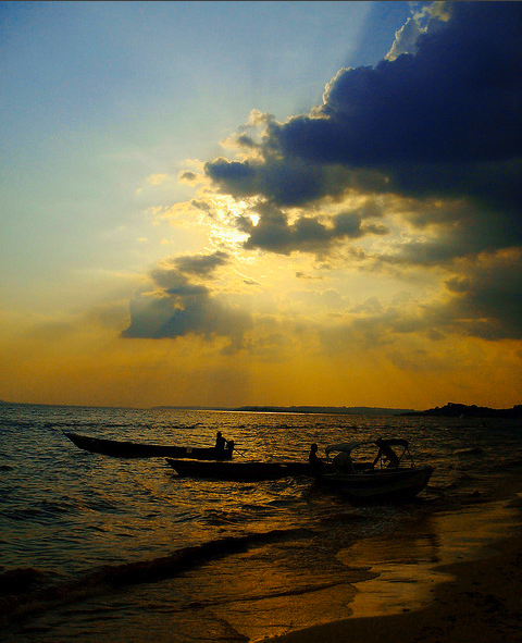 O El Dorado é aqui: Praia da Lua, Manaus