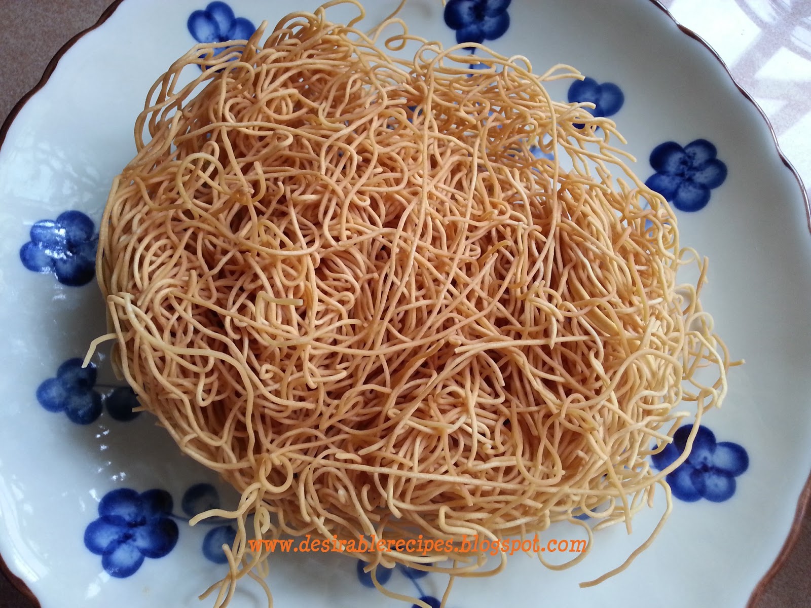 15 Minutes - Cantonese Style Fried Flour Vermicelli (Mian Xian or Mee Suah)