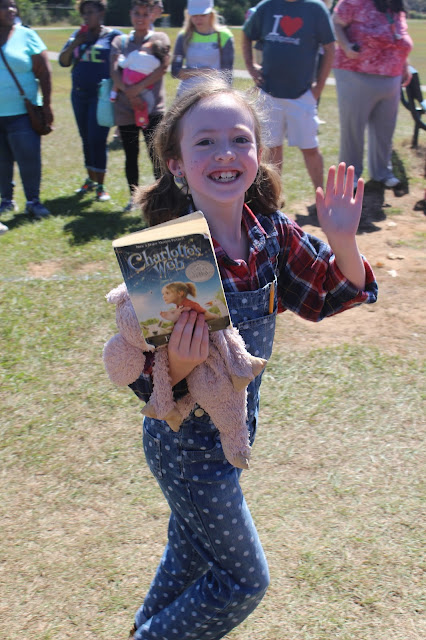 2016 Book Character Parade - Wiley Adventures