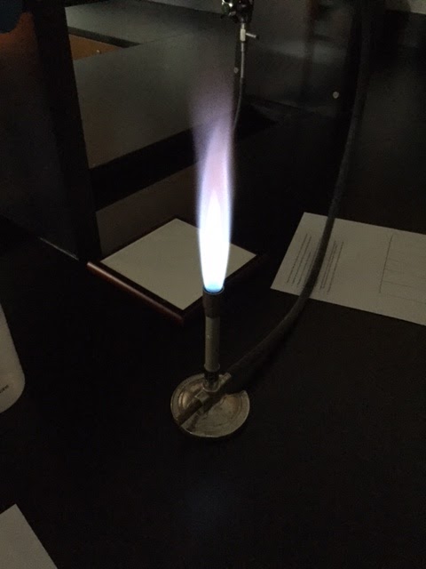 KaylaThuetsBlog: Flame test lab