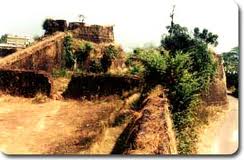 HOSDURG FORT-KASARGOD-KERALA | FORTS IN KASARGOD | TOURIST SPOTS IN ...
