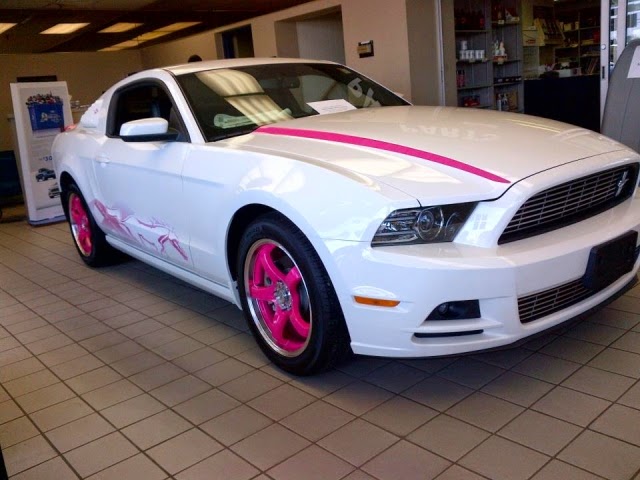 Foto Gambar Modifikasi Mobil Ford Mustang | Modifikasi Motor Mobil Keren