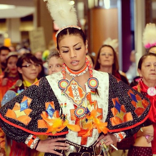 White Wolf : 20 Photos of Mrs. Universe 2015, Ashley Callingbull, in ...