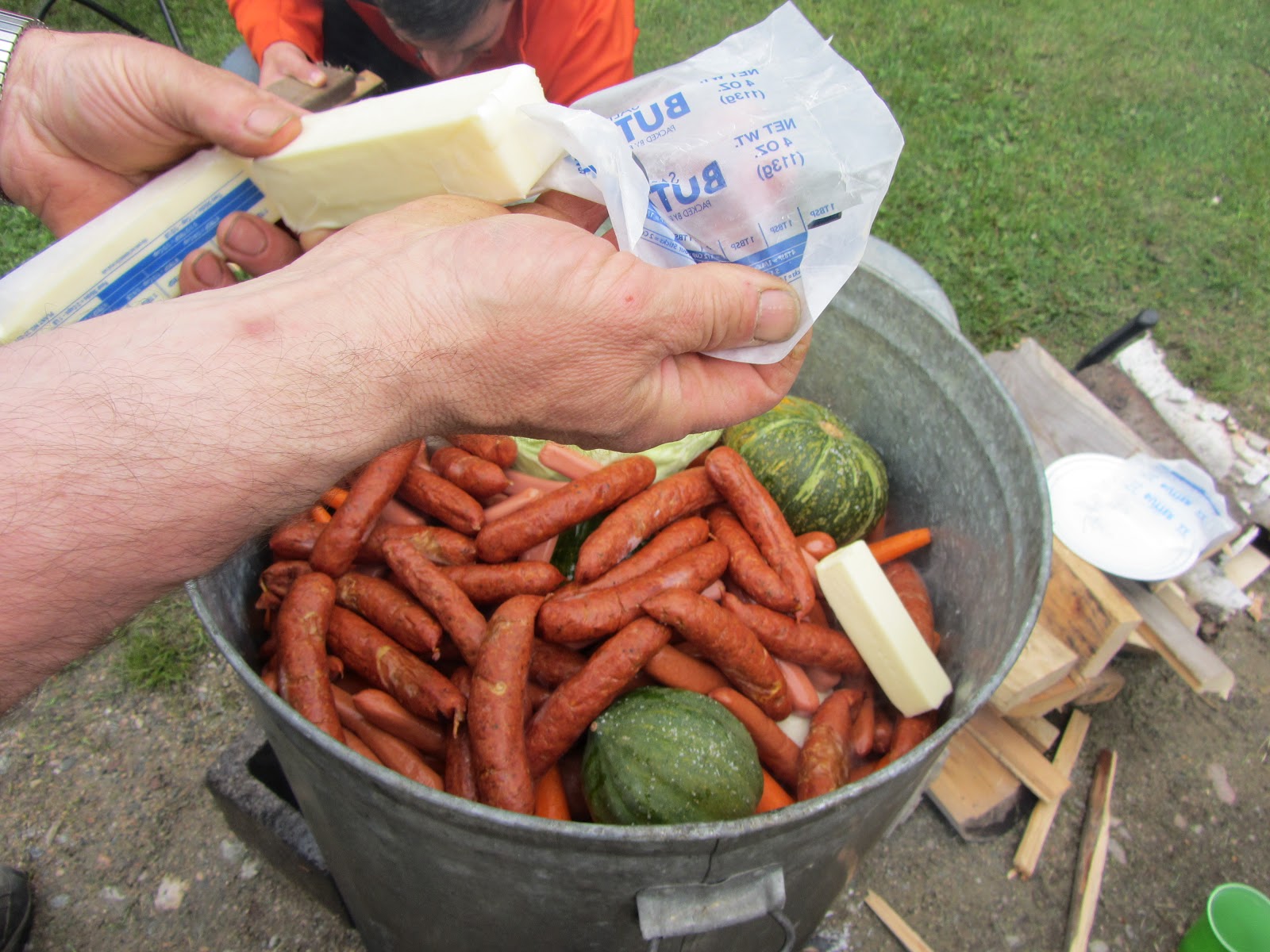A Lady Reveals Nothing: Garbage Can Feed and My Nephew is all Graduated