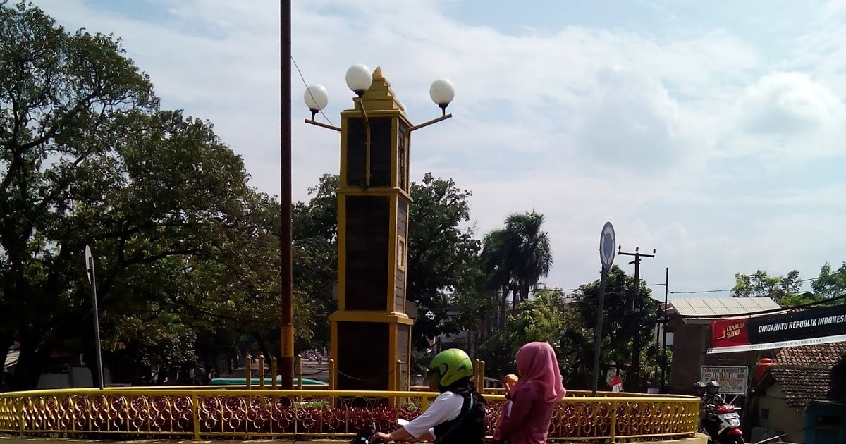 Bundaran Tugu Baleendah Bandung Foto | Katabah Komarudin Tasdik