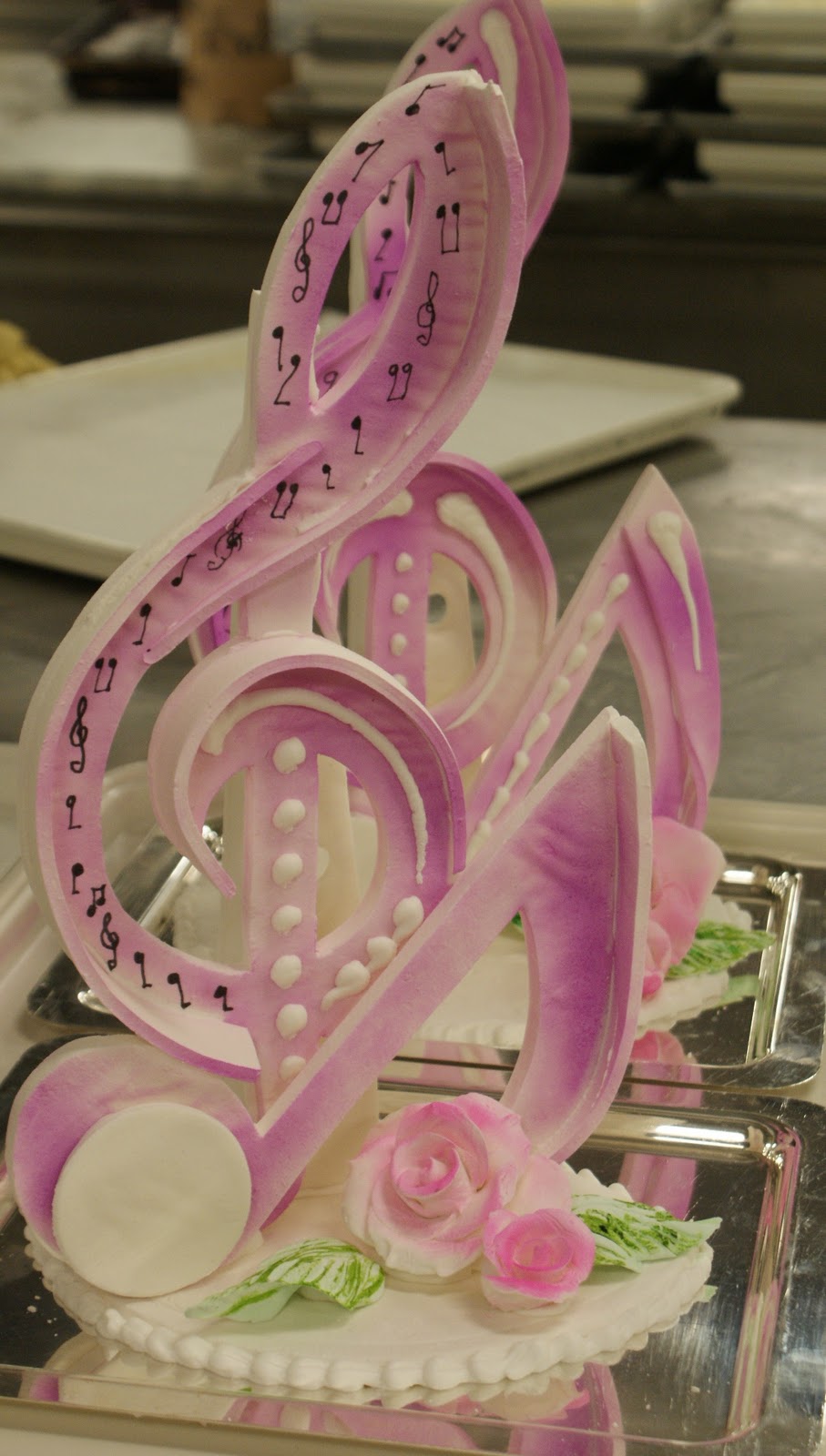 Aaron Maree: MOVING PAST PASTILLAGE....I promise