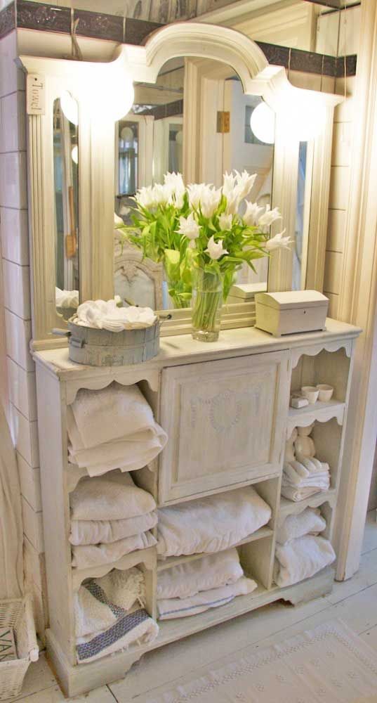 BOISERIE & C.: stile ♔ shabby chic ♔ in 30 immagini