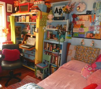 Color My Bliss: A Peek in My Studio