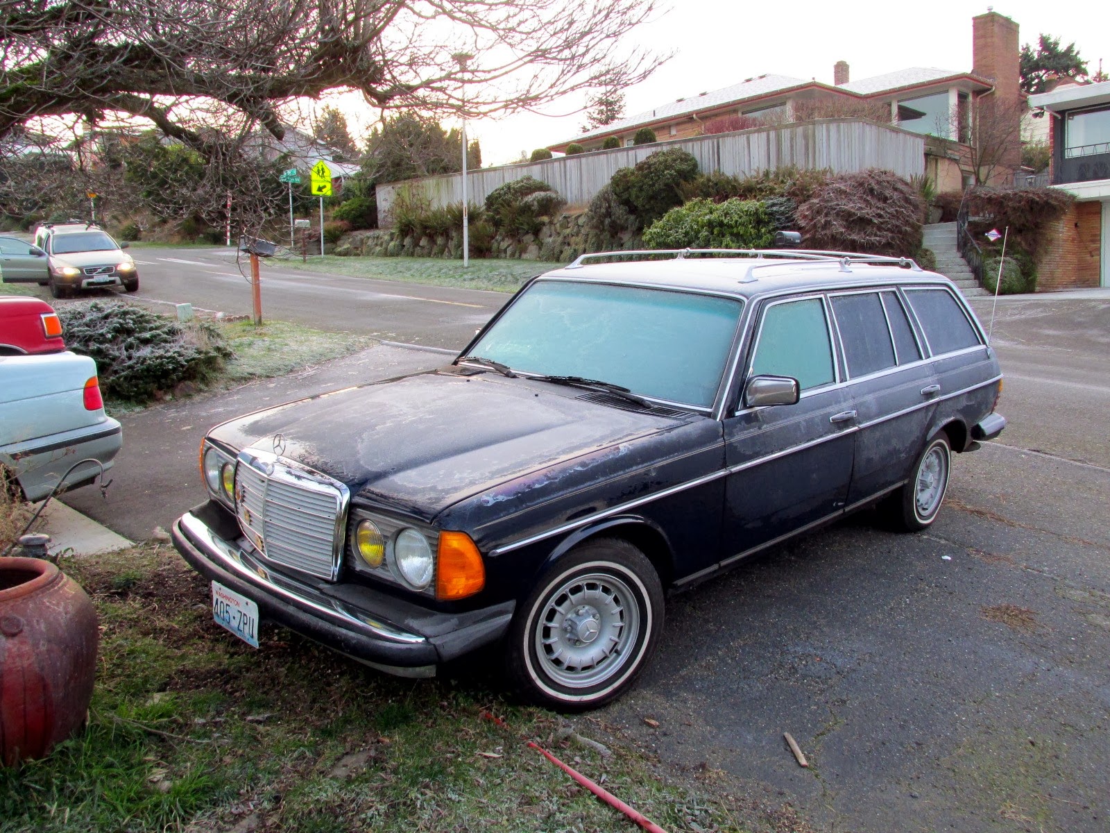 Seattle's Classics: 1978 Mercedes-Benz 300TD Wagon
