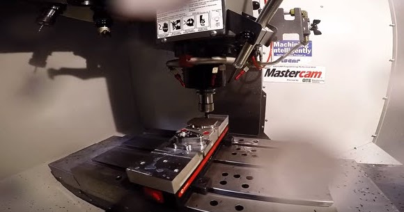 แสดงการทำงานของเครื่องCNC | Haas DM-1 2200IPM rapids 15K 40T spindle ...