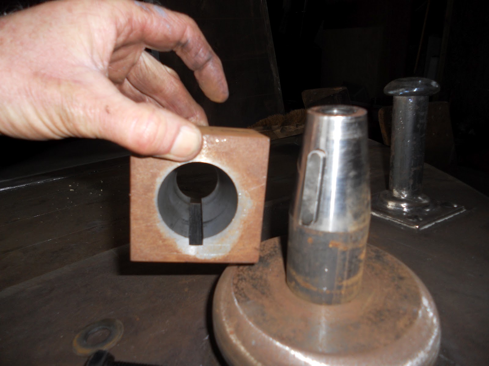 Harris & Watson Narrowboat Build: Rudder and skeg