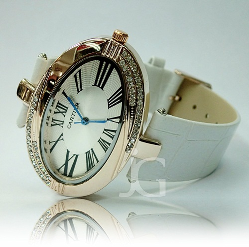 CARTIER OVAL WATCH LEATHER Rp 200.000