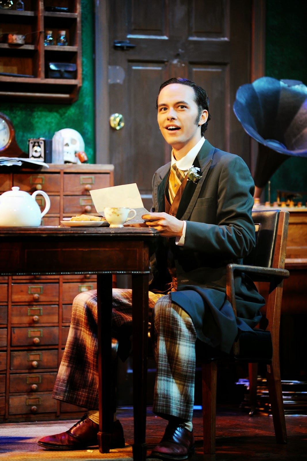 Steven Dietz's Sherlock Play Is Quite Entertaining - I Hear of Sherlock ...