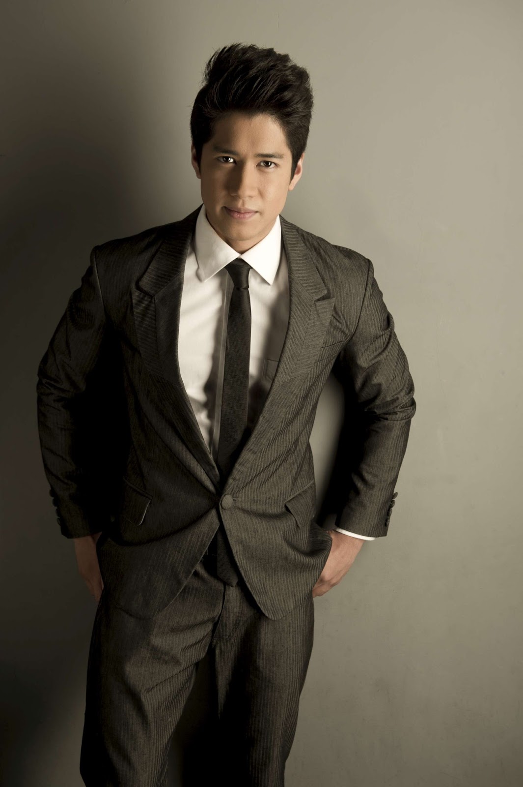 Aljur Abrenica excited to work with Bong Revilla in Indio - Showbiz Portal