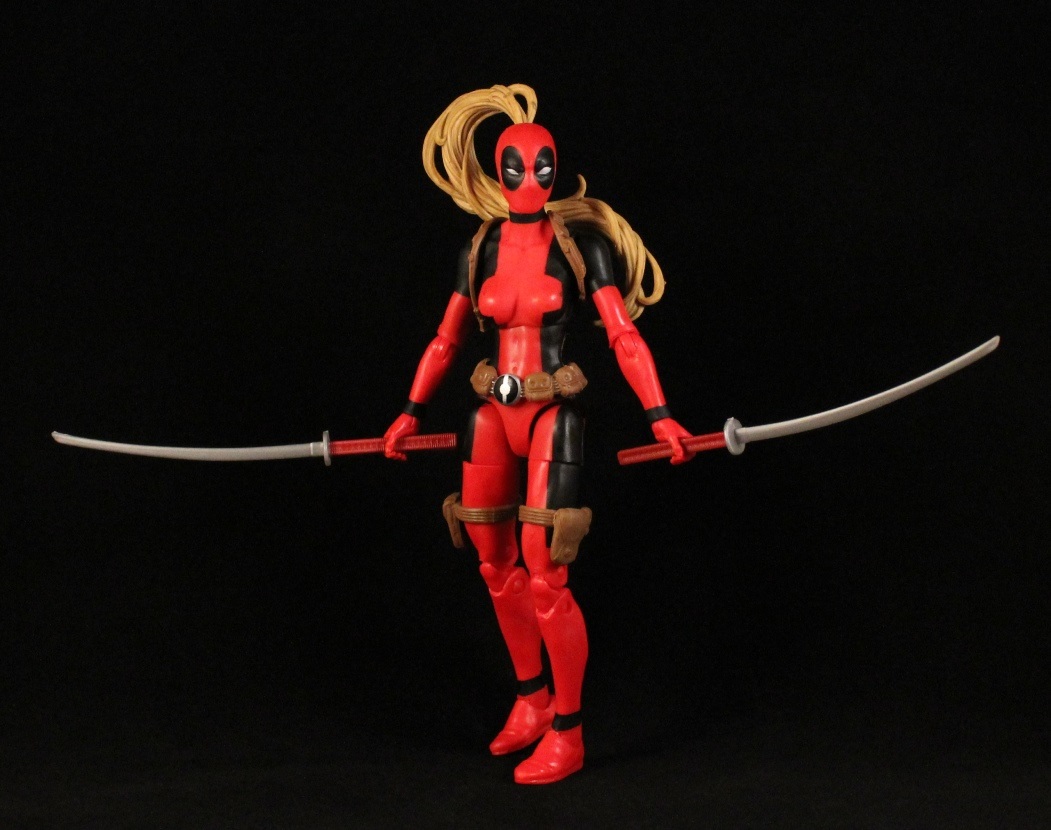 She's Fantastic: Marvel Legends - LADY DEADPOOL!
