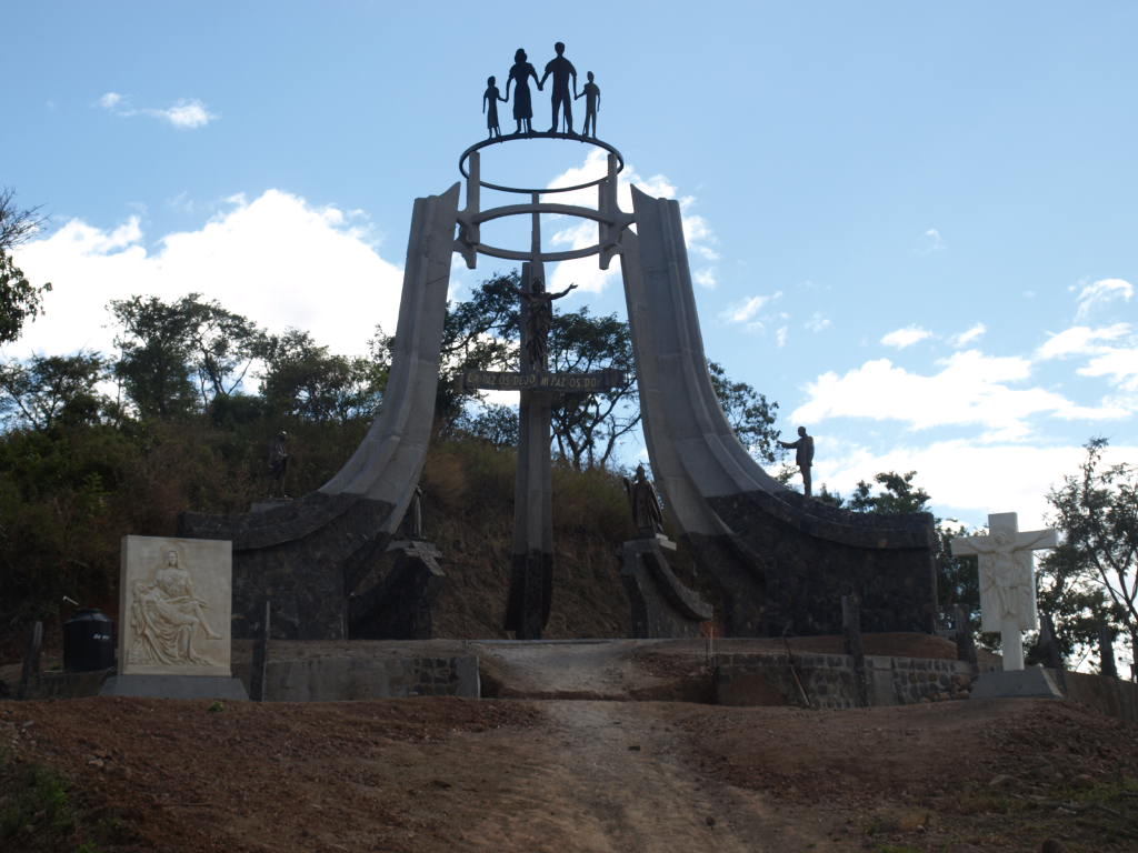 .: Nuevo monumento a la Paz en El Mozote, Morazán, El Salvador(en ...
