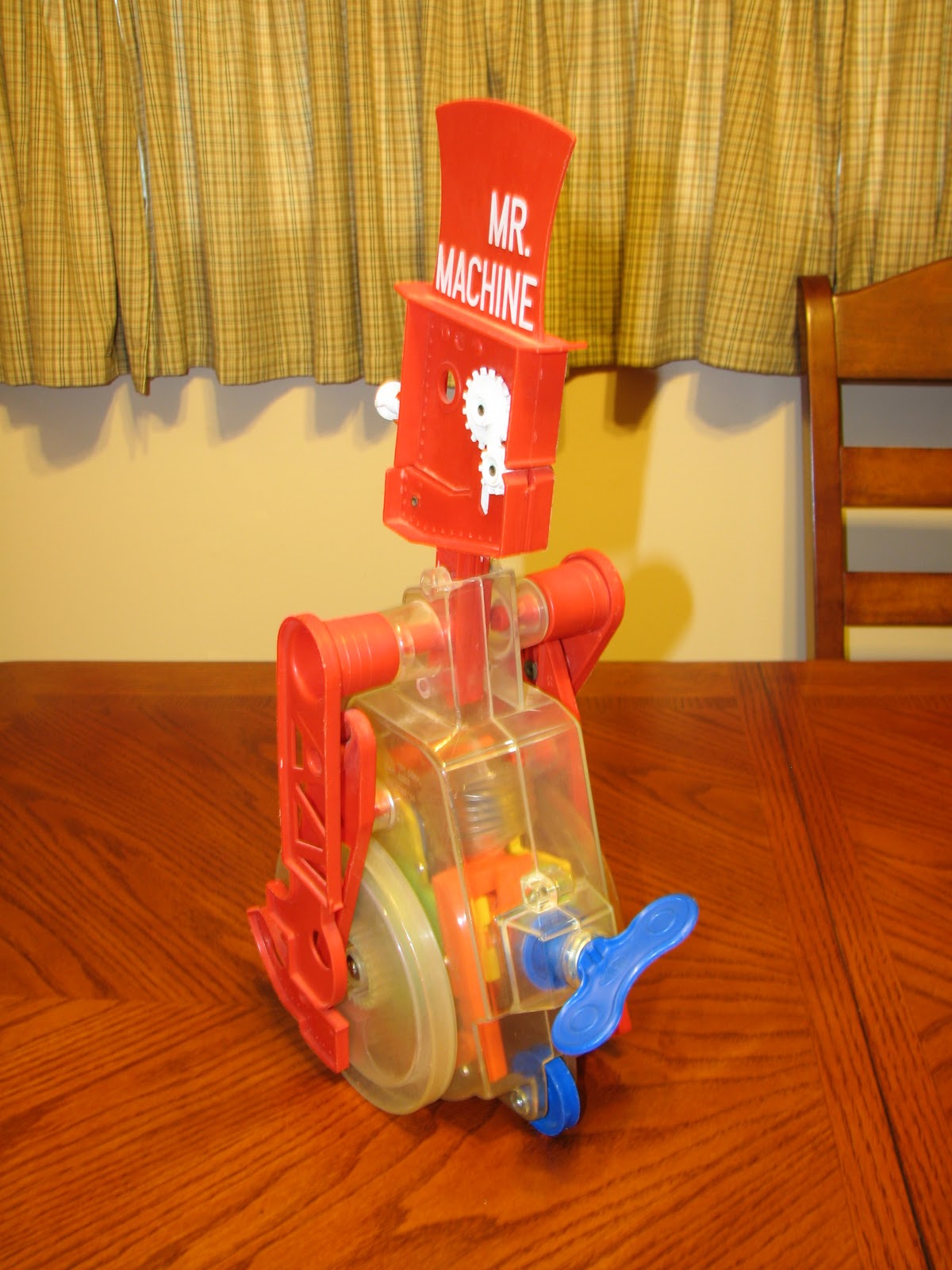 Memories Of The Past: IDEAL'S WIND-UP ROBOT, MR. MACHINE---1960's and ...