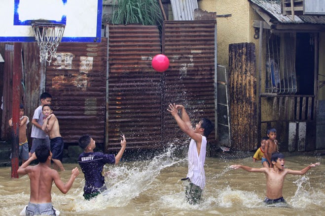 Typhoon and Flood - Basketball continues in Philippines | Pinoy ...