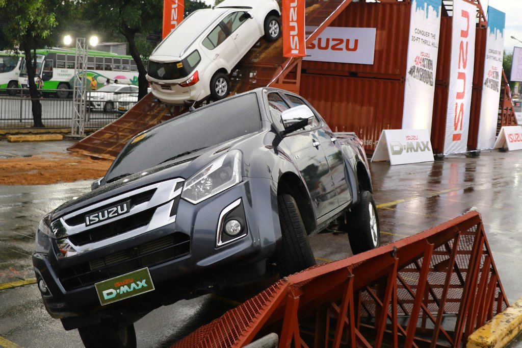 Isuzu Philippines' Fun 4x4 Event Embarks Fourth Round | CarGuide.PH | Philippine Car News, Car ...