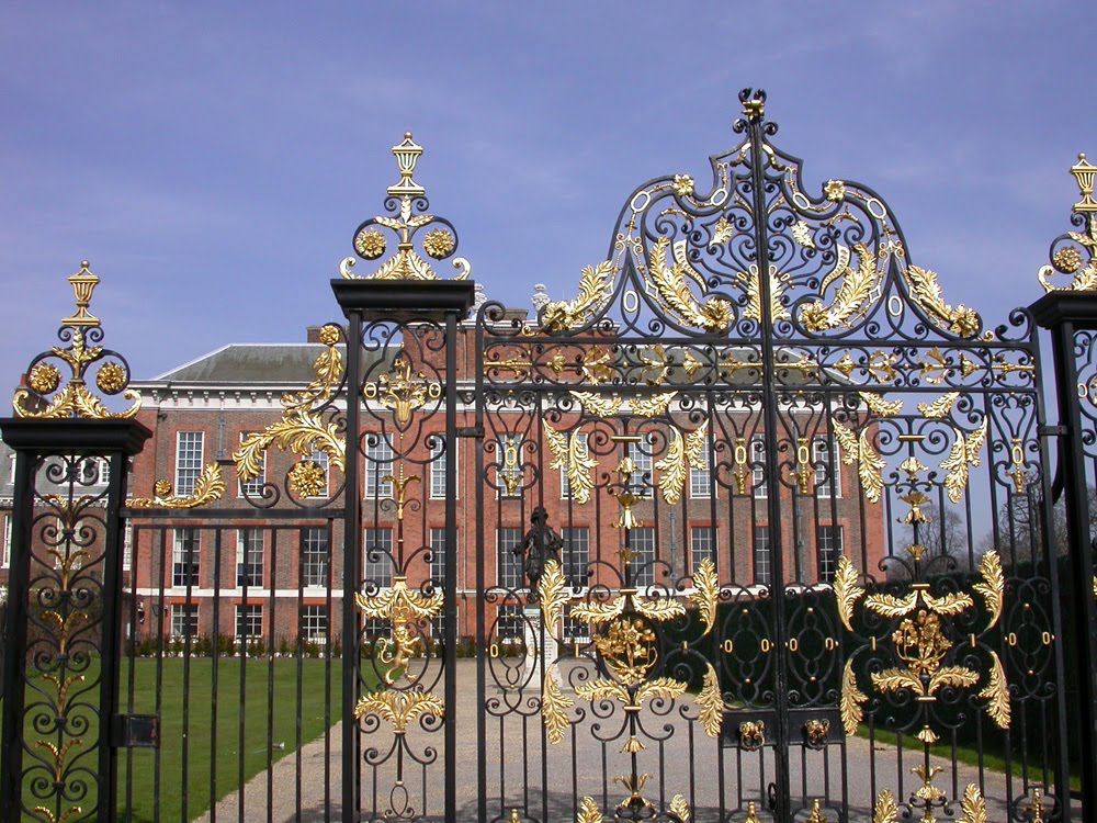 Kensington Palace is a royal residence set in Kensington Gardens in the ...