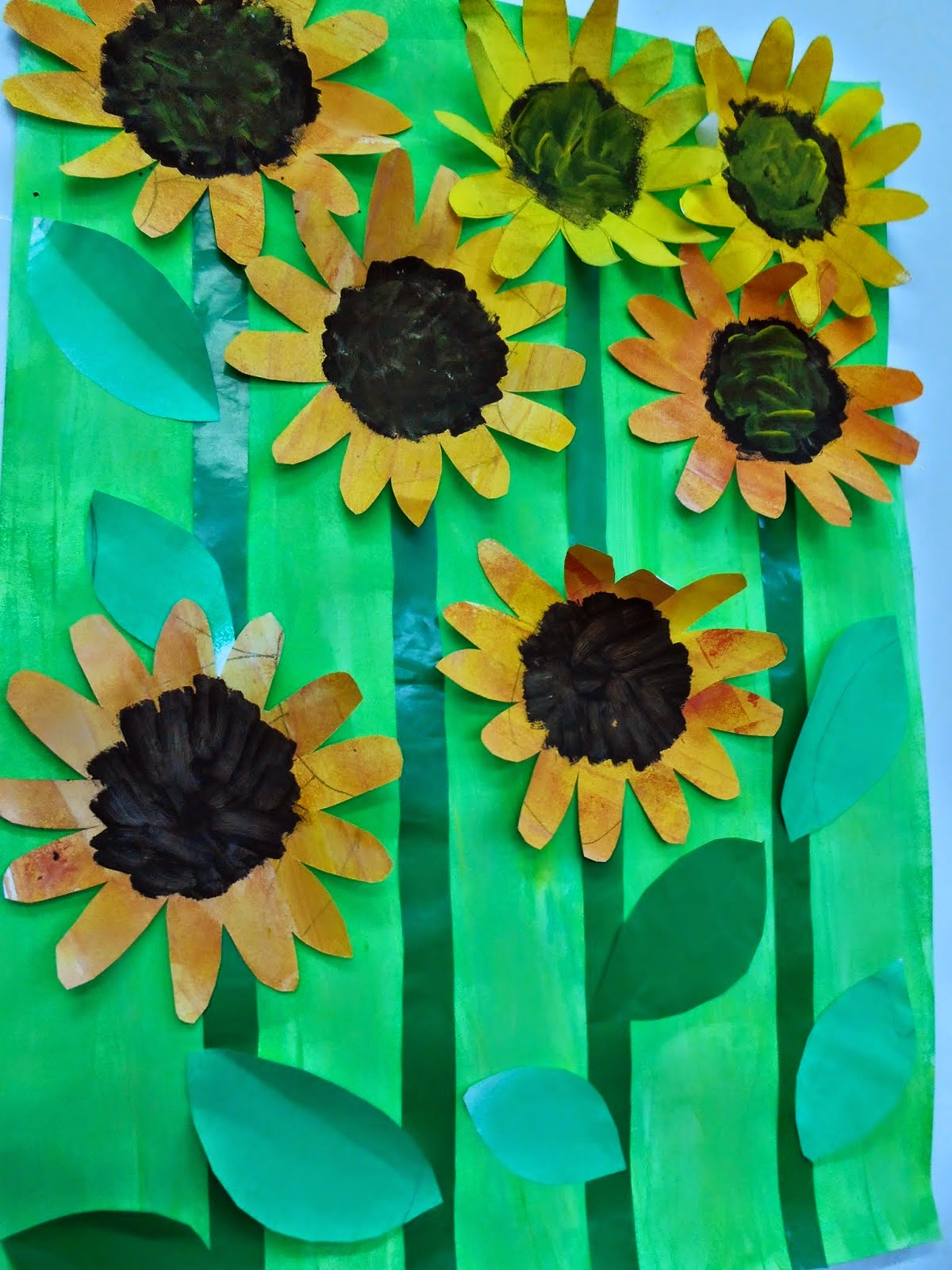 Kindergarten Art Class: ΤΑ ΗΛΙΟΤΡΟΠΙΑ και VINCENT van GOGH