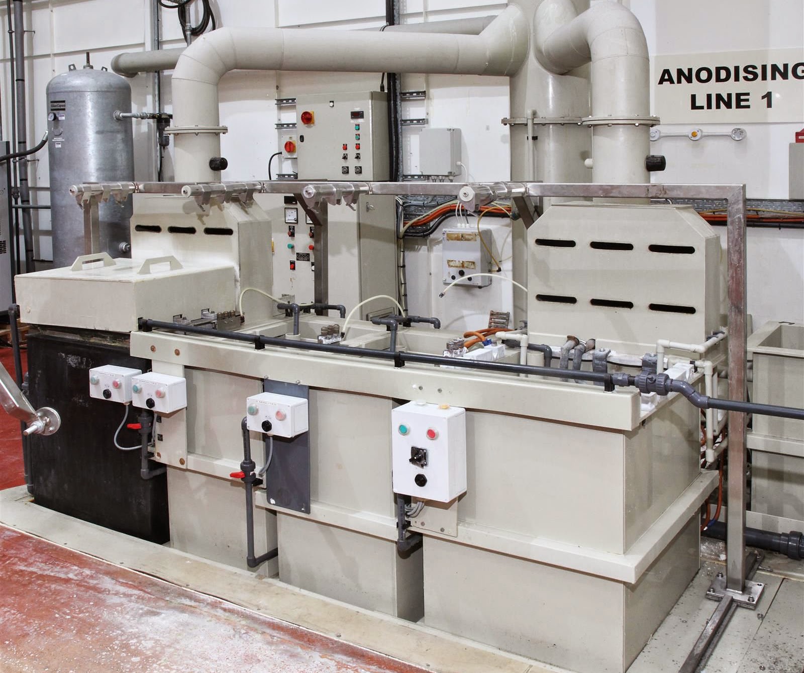 Michael Riley's Surface World Blog: Riley Surface World unveils ...