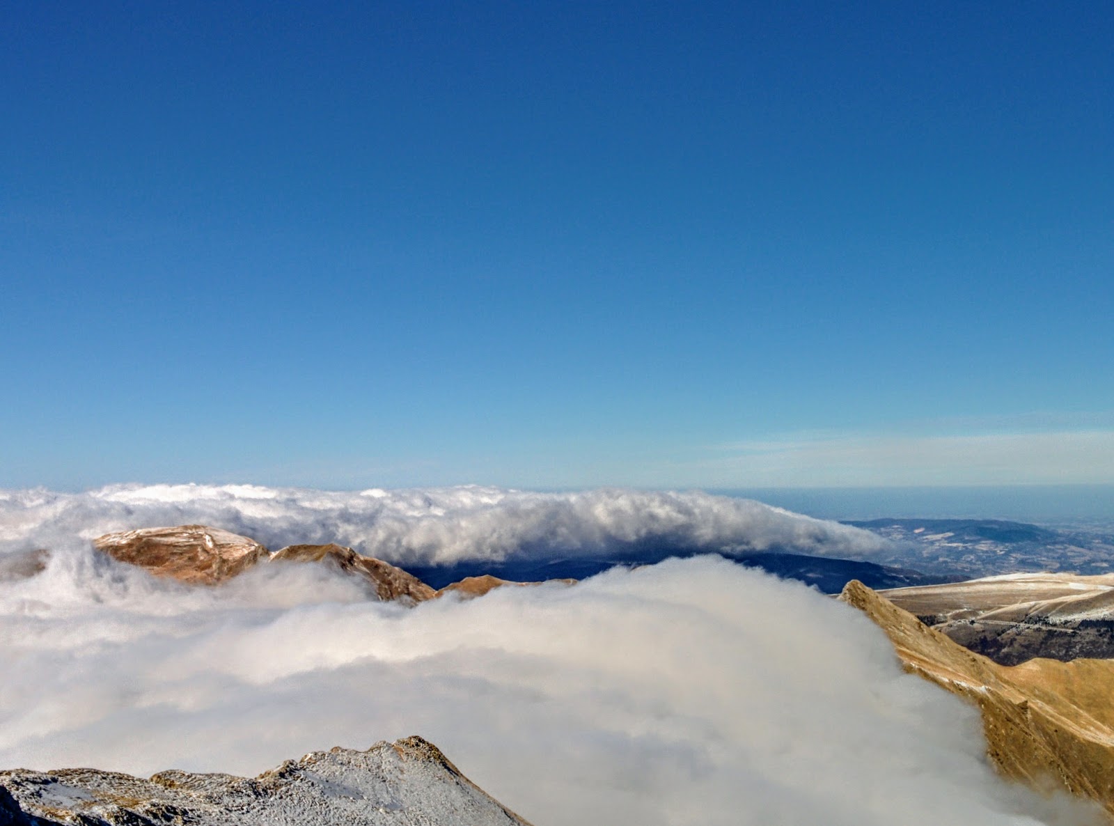 Avventure di Montagna e...: Monte Priora dal Santuario della Madonna ...