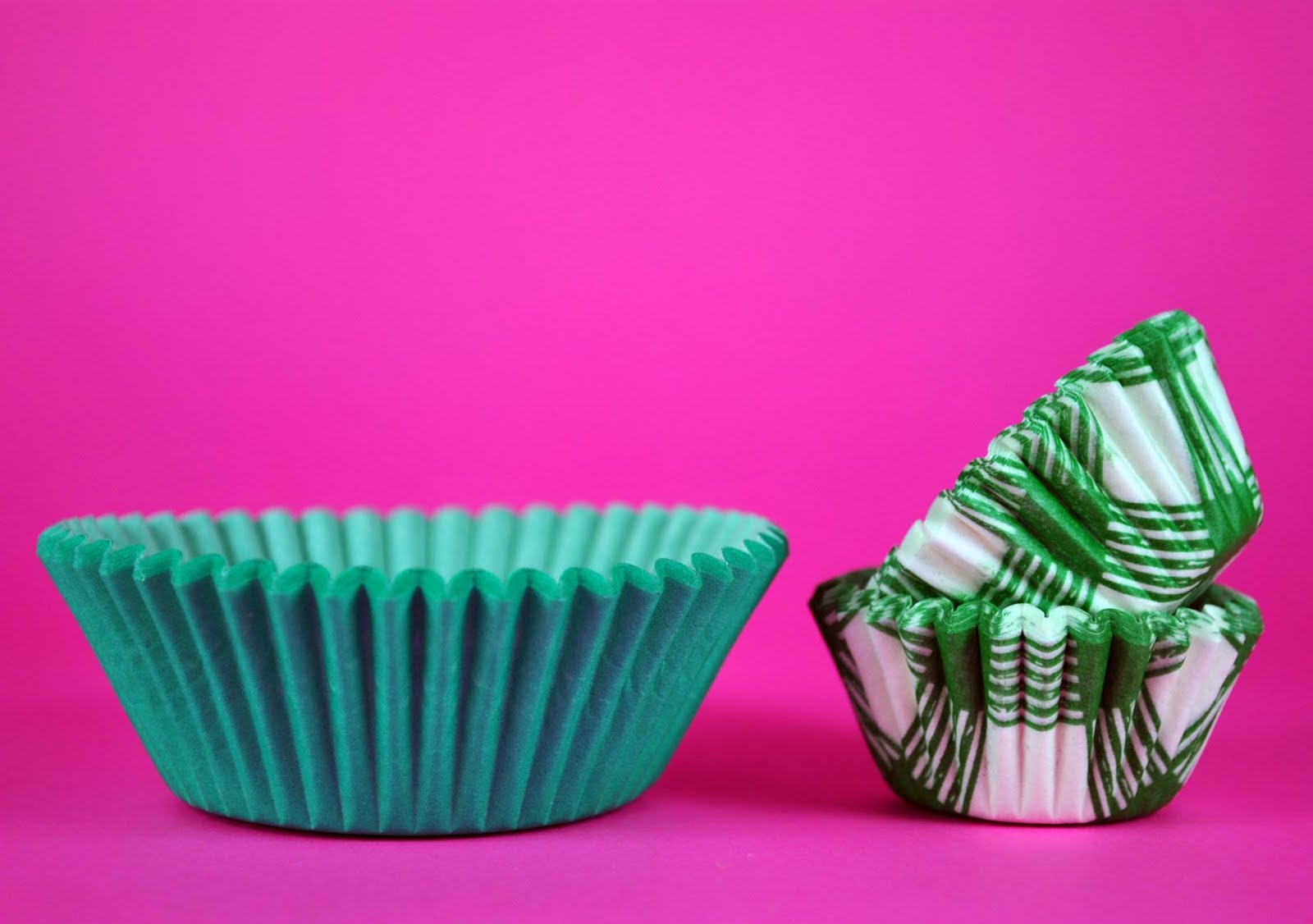 bakery cook and tips: Cupcake Baking 101: Cupcake Liners