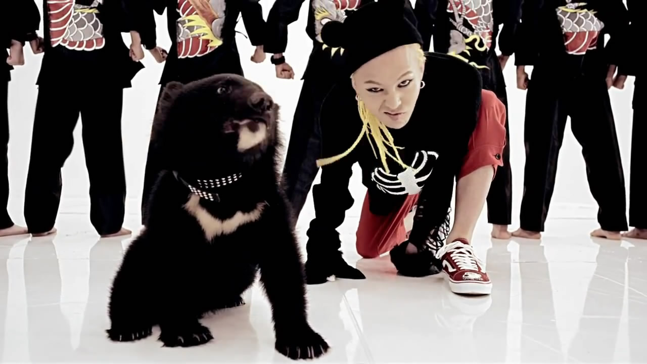 [MV Recaps] G Dragon - One Of A Kind MV ScreenShot ~ bLogPOP MiNutE