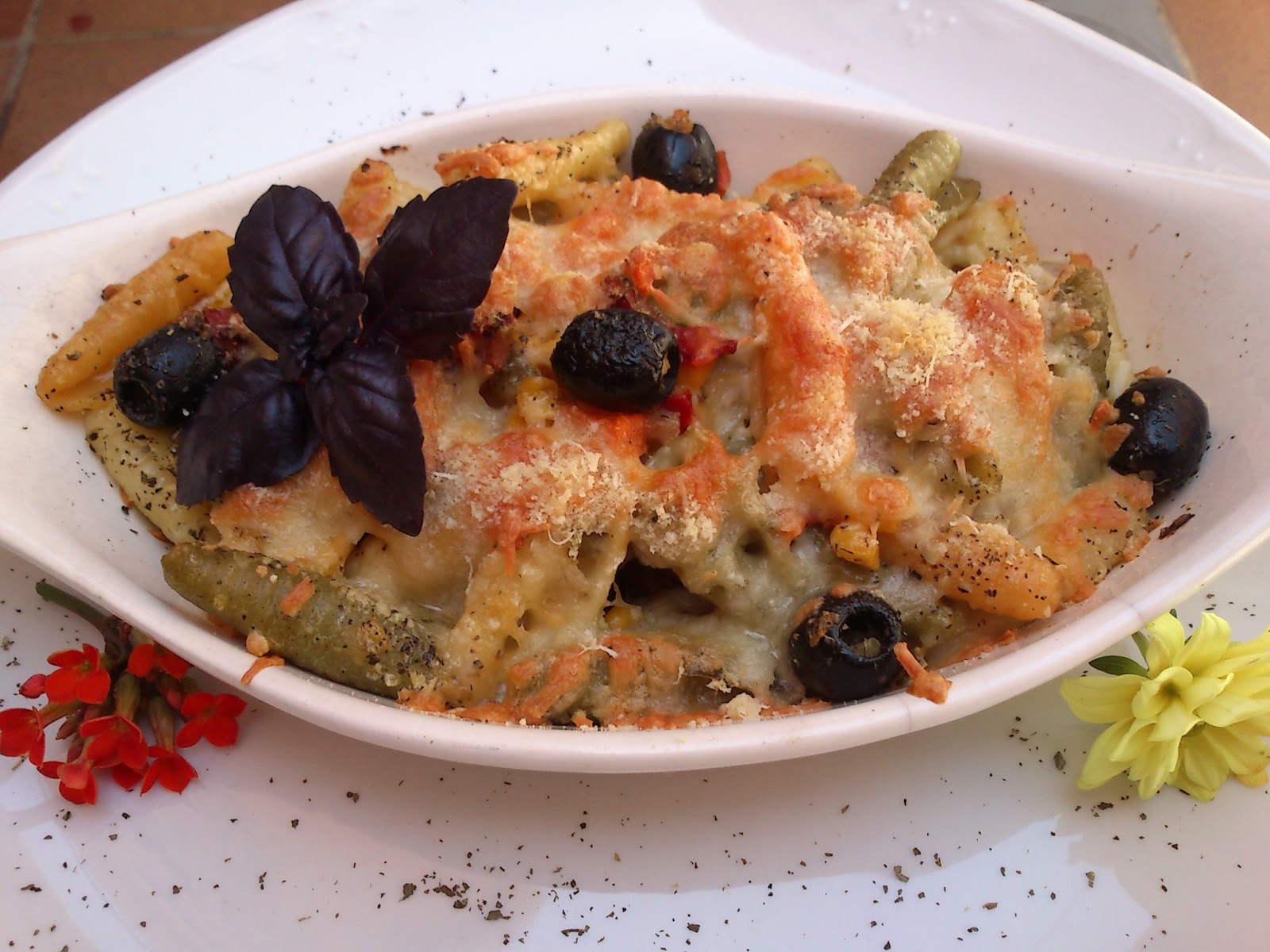 Un poquito de Nieves: PASTA DE CASTELLANE AL ARCOIRIS