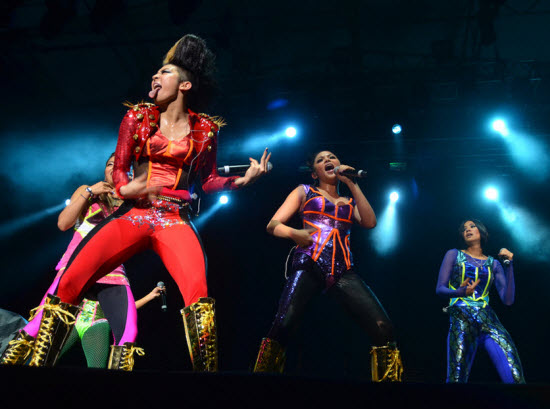 Clever Bulletin: Girl group's Blush with fame concert at Sunway Lagoon ...