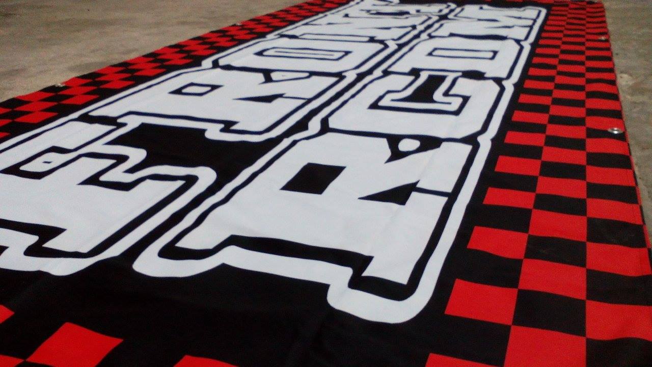 FRONT RCDM: Material