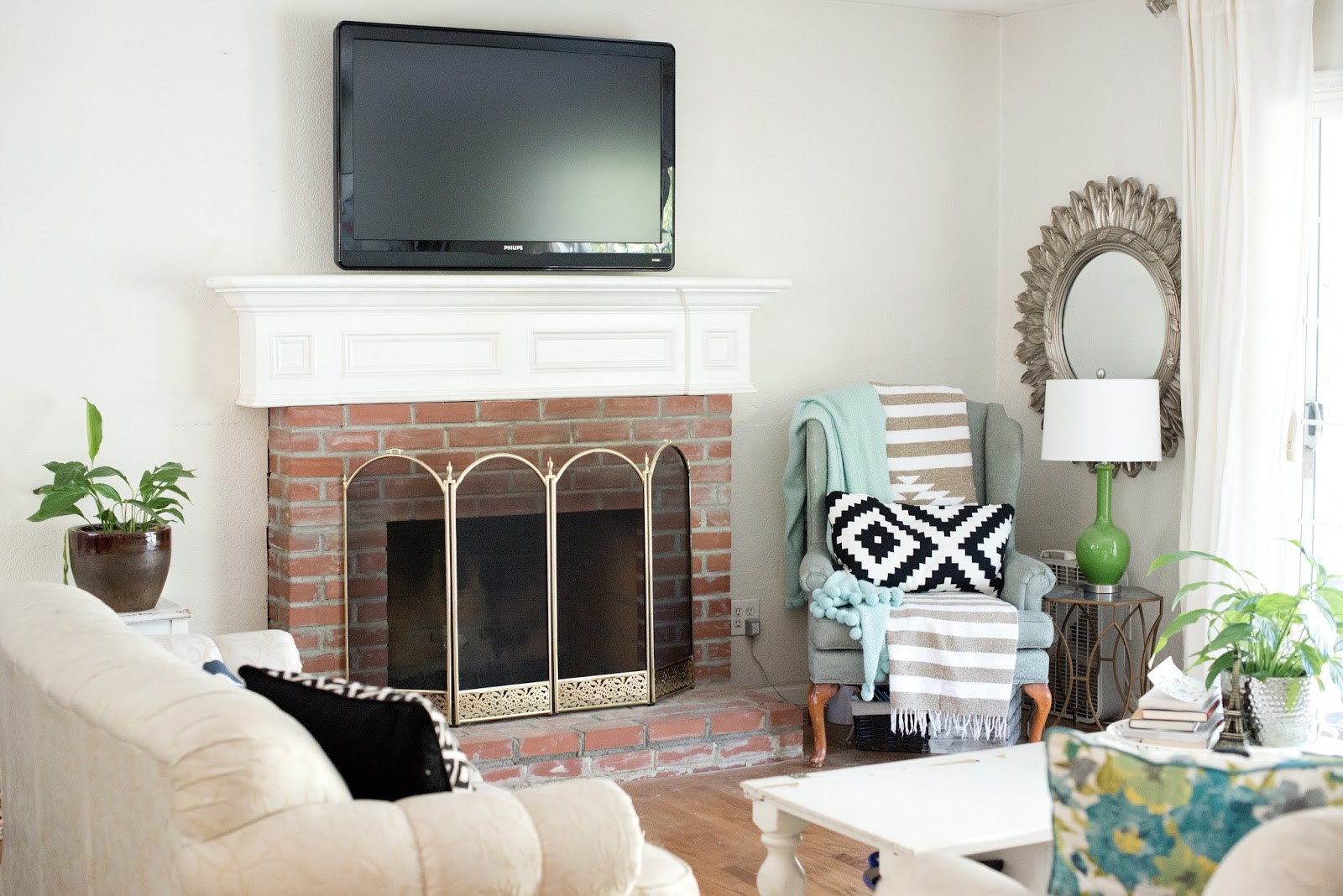 Domestic Fashionista: A New Living Room: The Inspired Room Tour