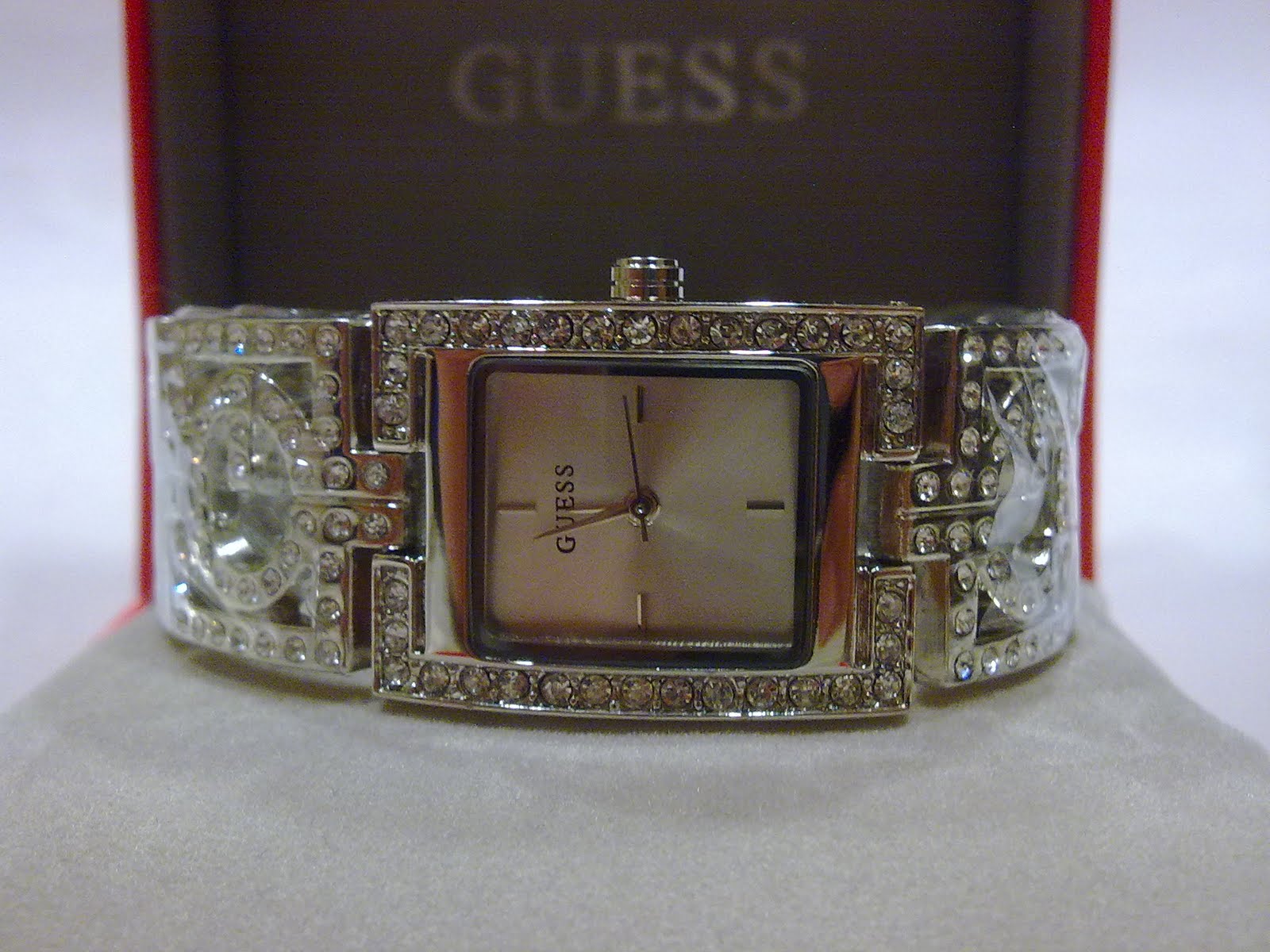 ImSal: More Designs of Ladies Guess Watches