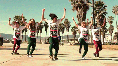 Just Dance: GIF - People Dancing