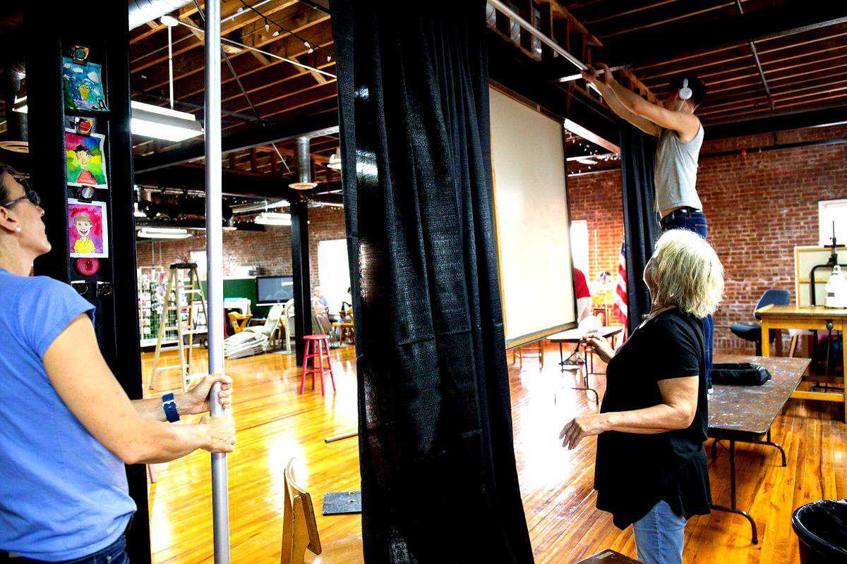 Cost Of Living play cost-of-living-play