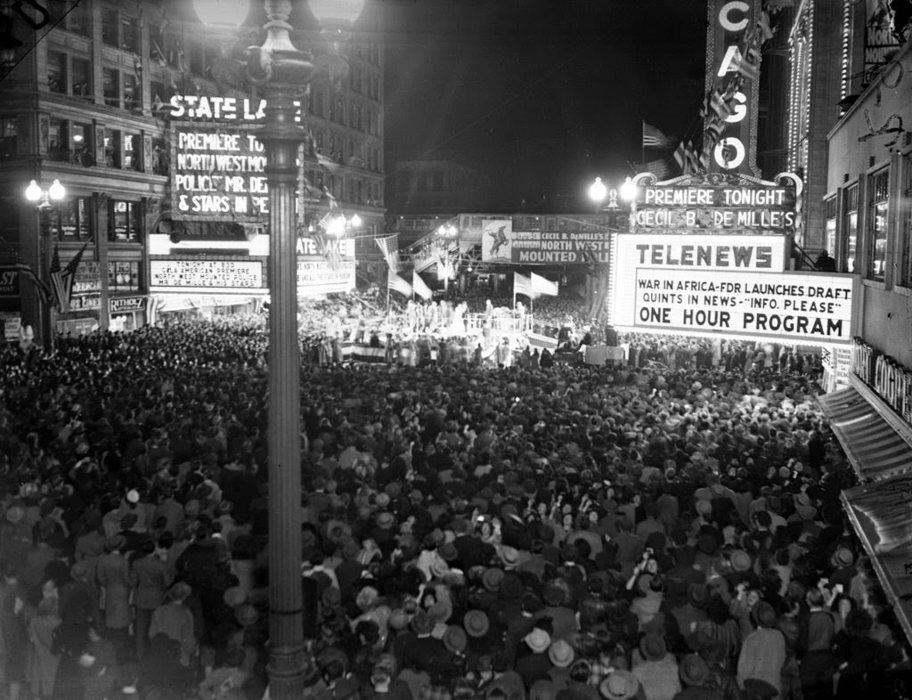Old Photos of Chicago's First Hollywood Premiere in 1940 ~ Vintage Everyday
