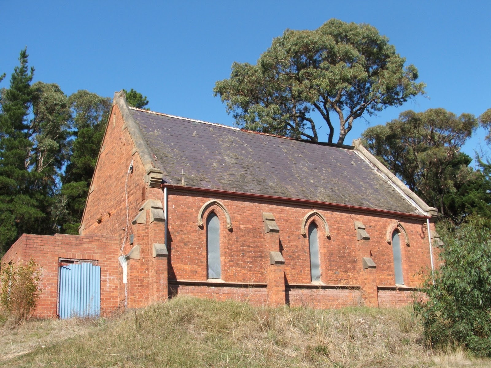 Southerly posts: Nerrina or Little Bendigo