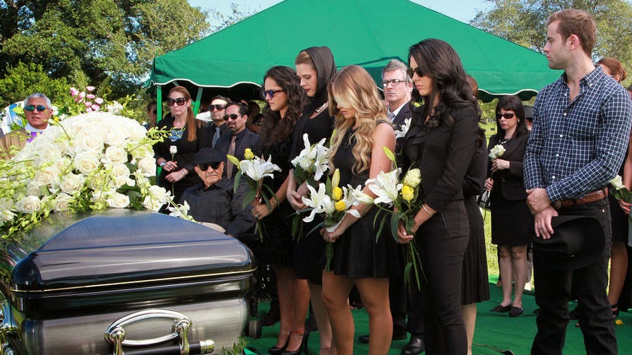 Sonya Smith Forever Fan Club #SmithFamilia: Detras de camaras- Funeral ...