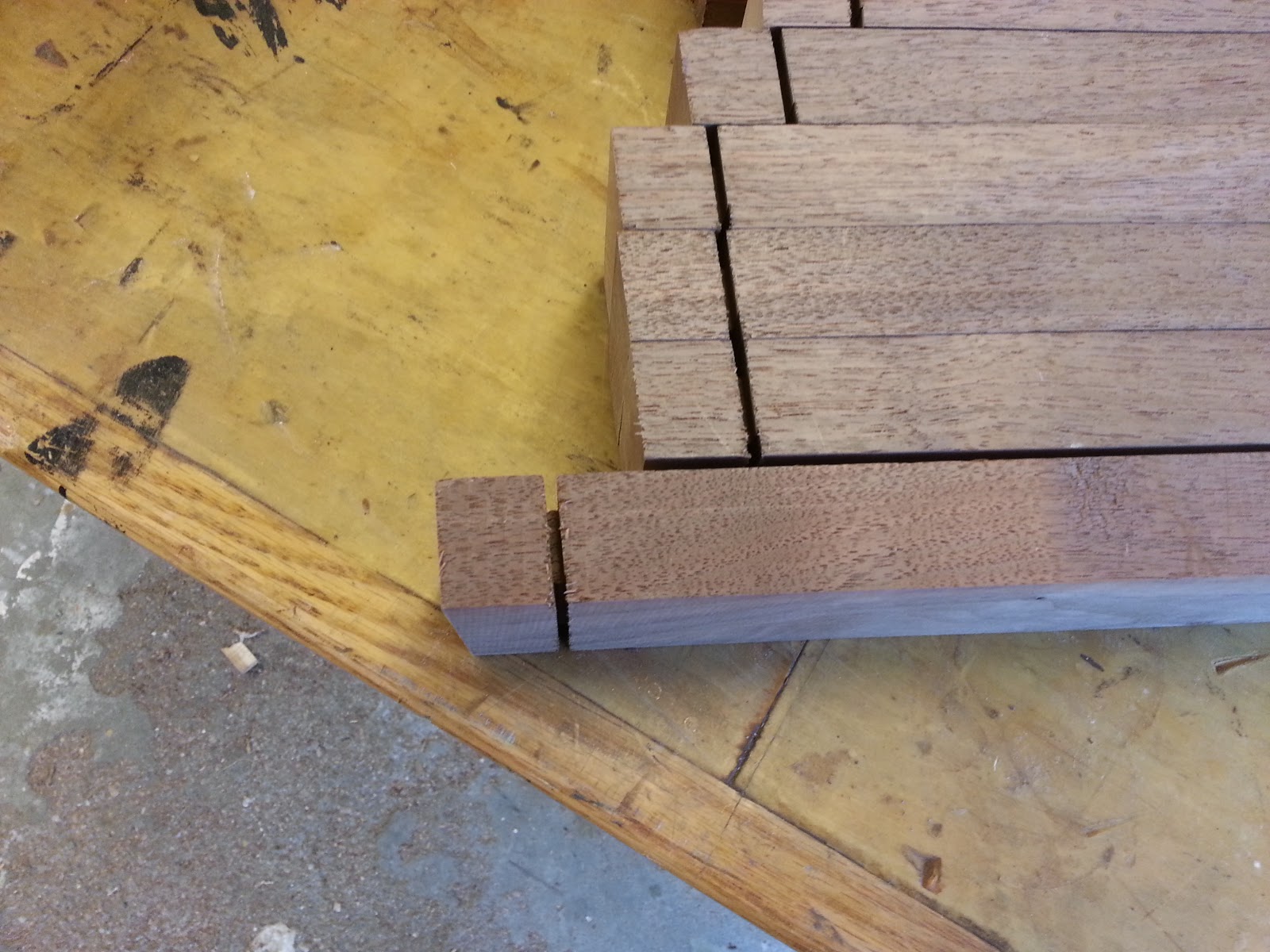 Westfall Woodcraft: Dining Set Tutorial #2 Rails and Angled Tenons