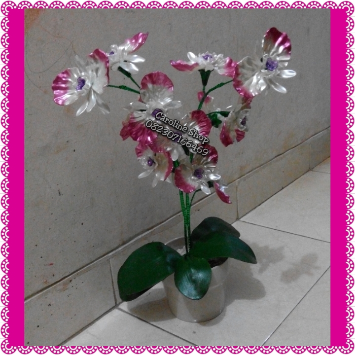 Kerajinan Manik dan Bunga Akrilik Jakarta: Bunga Acrylic