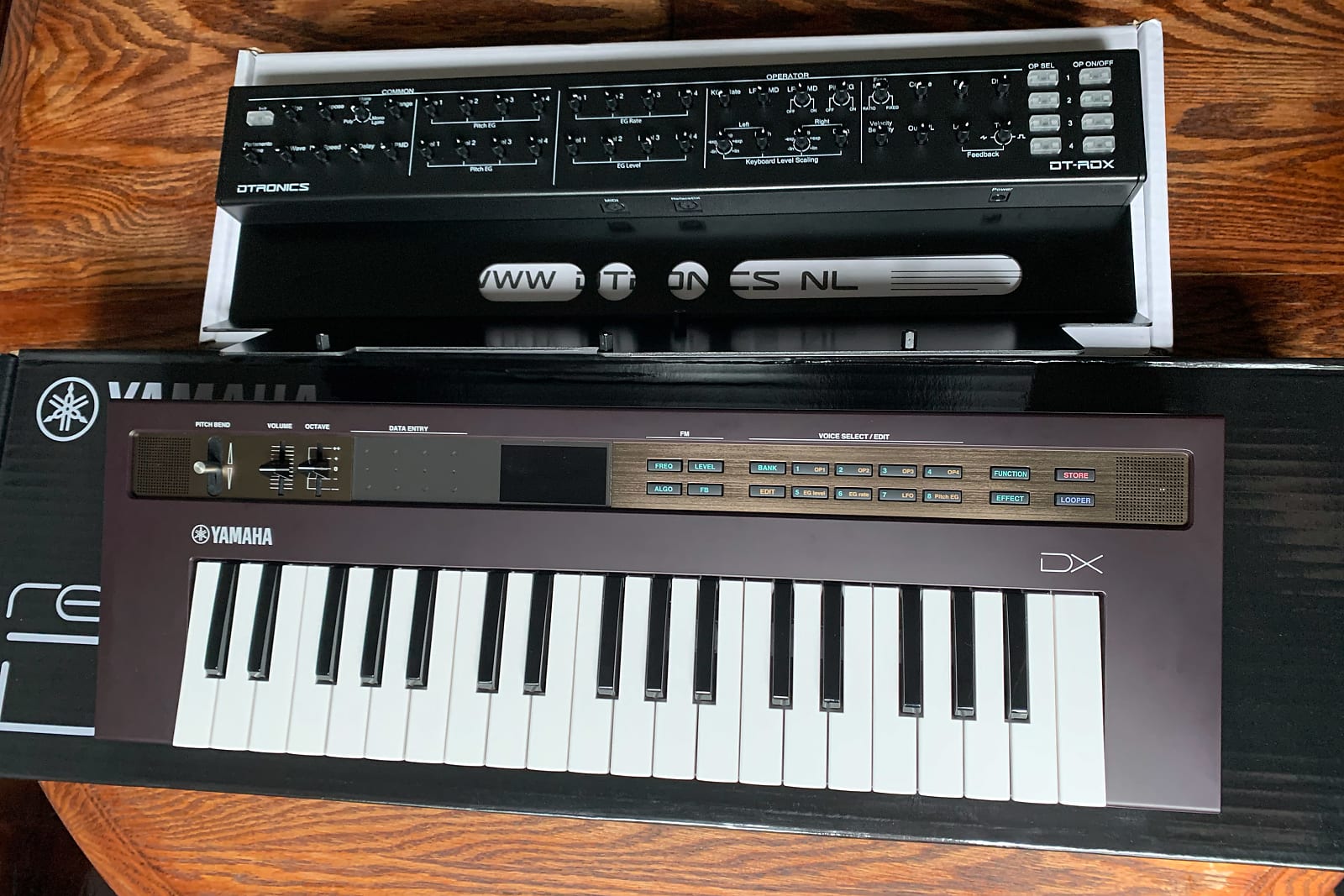 MATRIXSYNTH: Yamaha Reface DX w/ Dtronics DT-RDX Controller