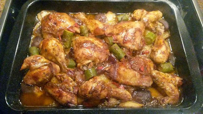 LEKKER RESEPTE VIR DIE JONGERGESLAG: GEBAKTE HOENDER MET HOT SPICE