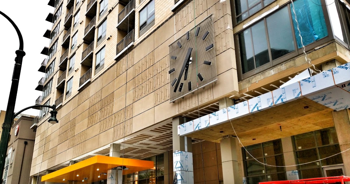 East MoCo: Large clock installed at Core apartment building in Silver ...