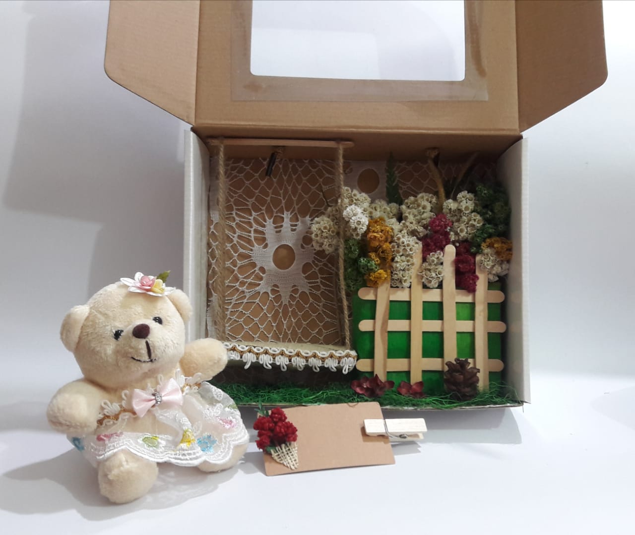 Bunga Edelweis dan Boneka Teddy Bear Ayunan In Box - Bunga Edelweis ...