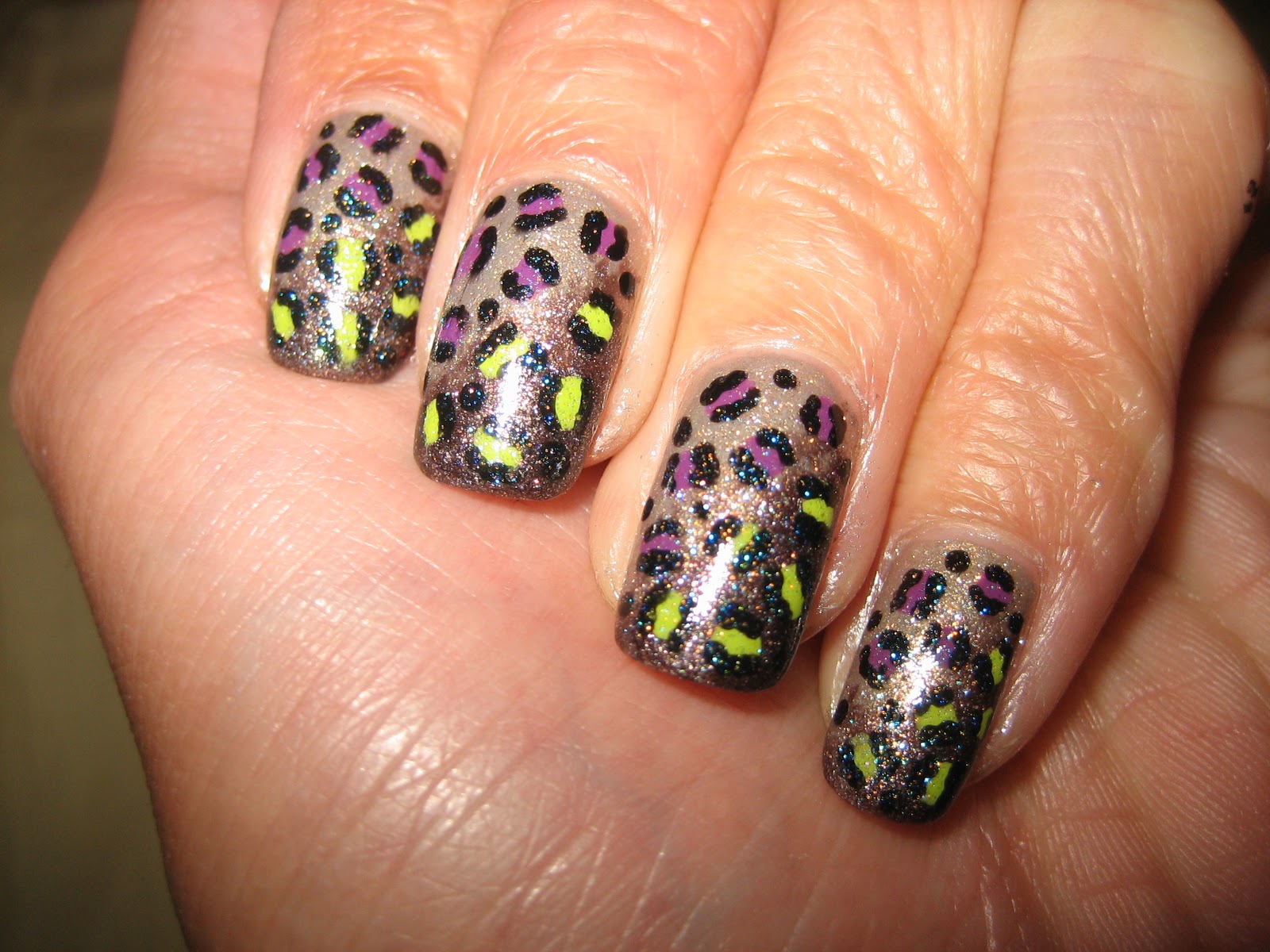 Awesome Nails By Nicole: Awesome Gradient Leopard Nail Design. :)