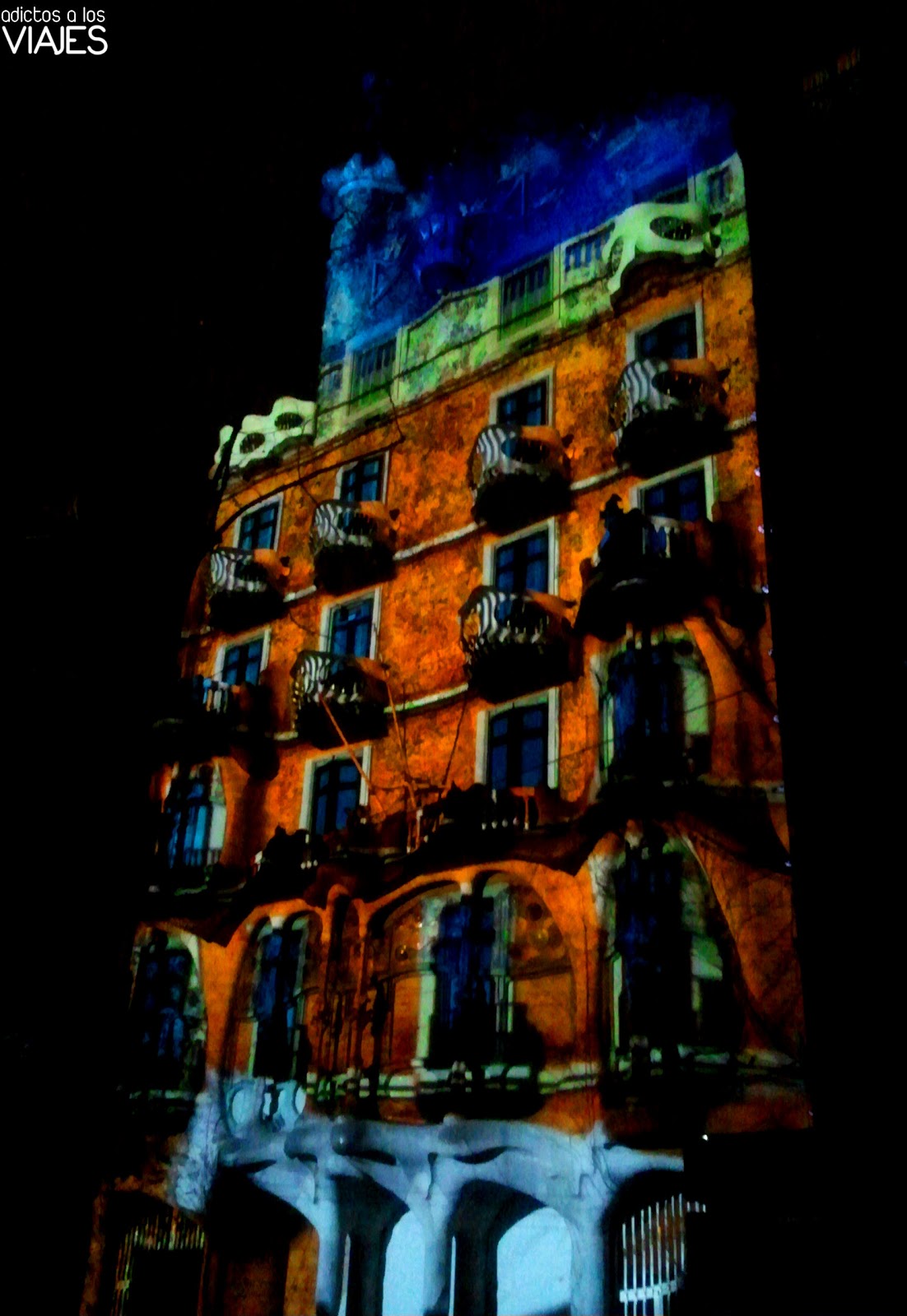 El despertar de la Casa Batlló de Barcelona ~ Adictos a los viajes ...