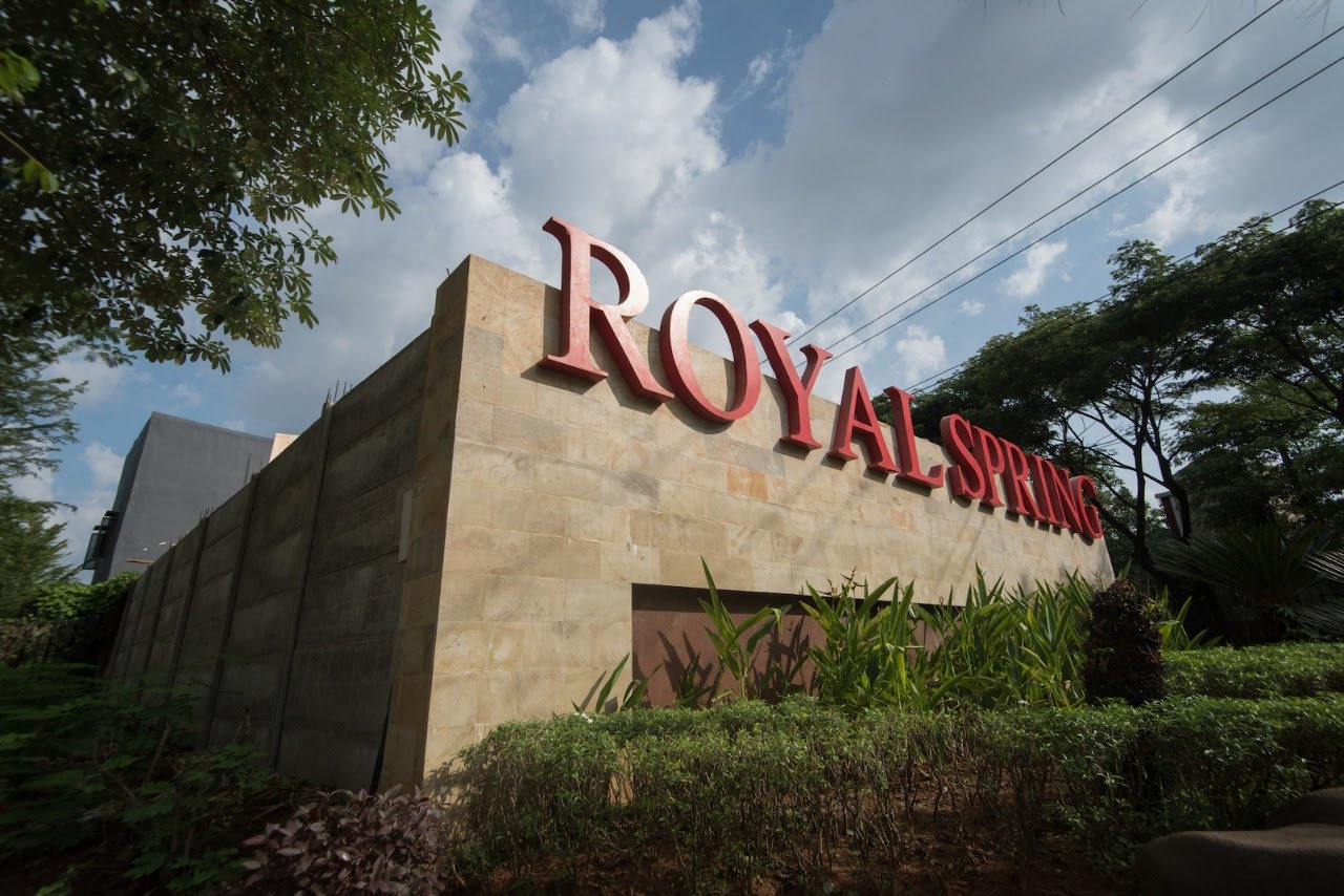 Perumahan royal spring