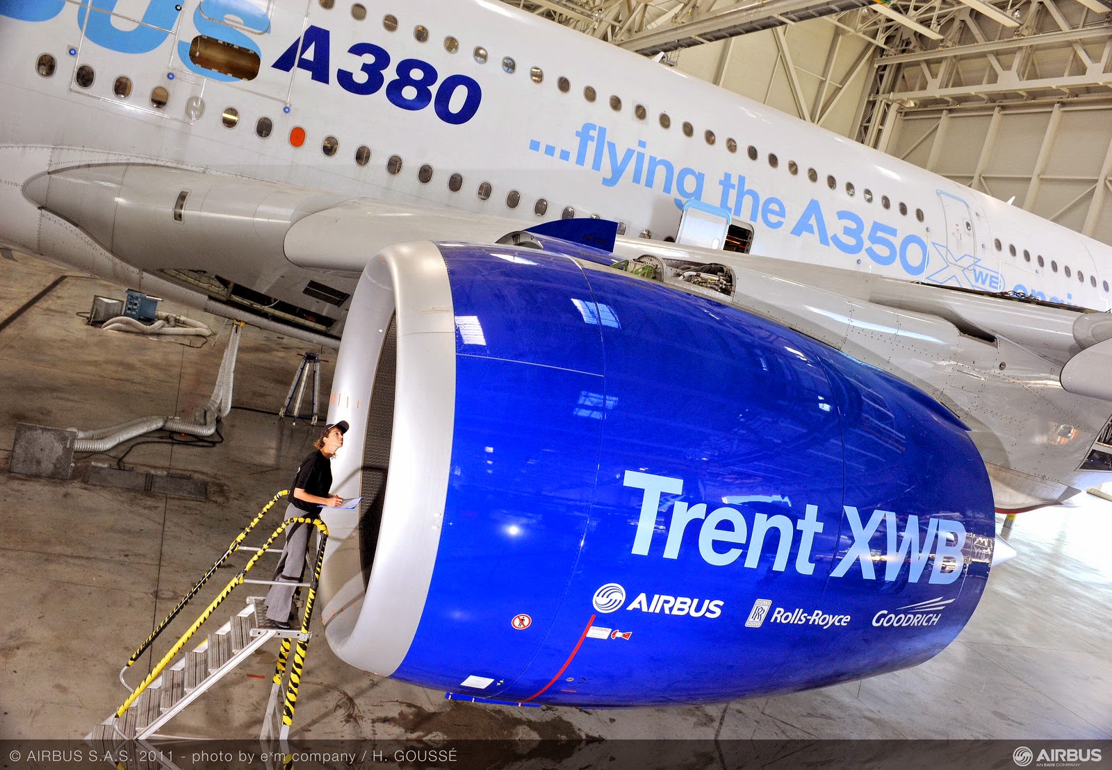 A350 XWB News: Rolls-Royce begins assembly of 1st A350-1000 engine in ...